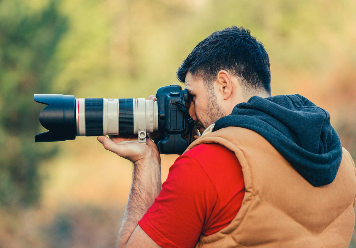 Panning: How To Freeze Moving Subjects While Blurring The Background