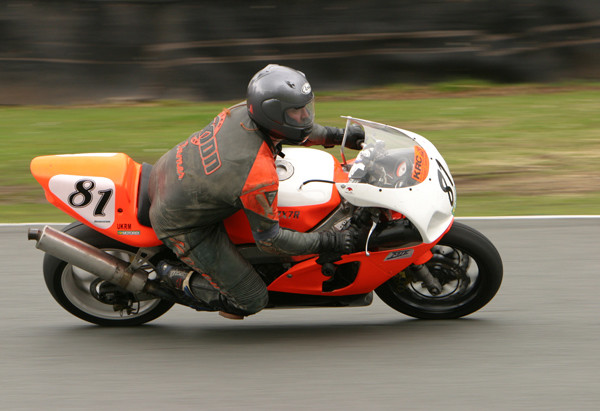 Panning: How To Freeze Moving Subjects While Blurring The Background